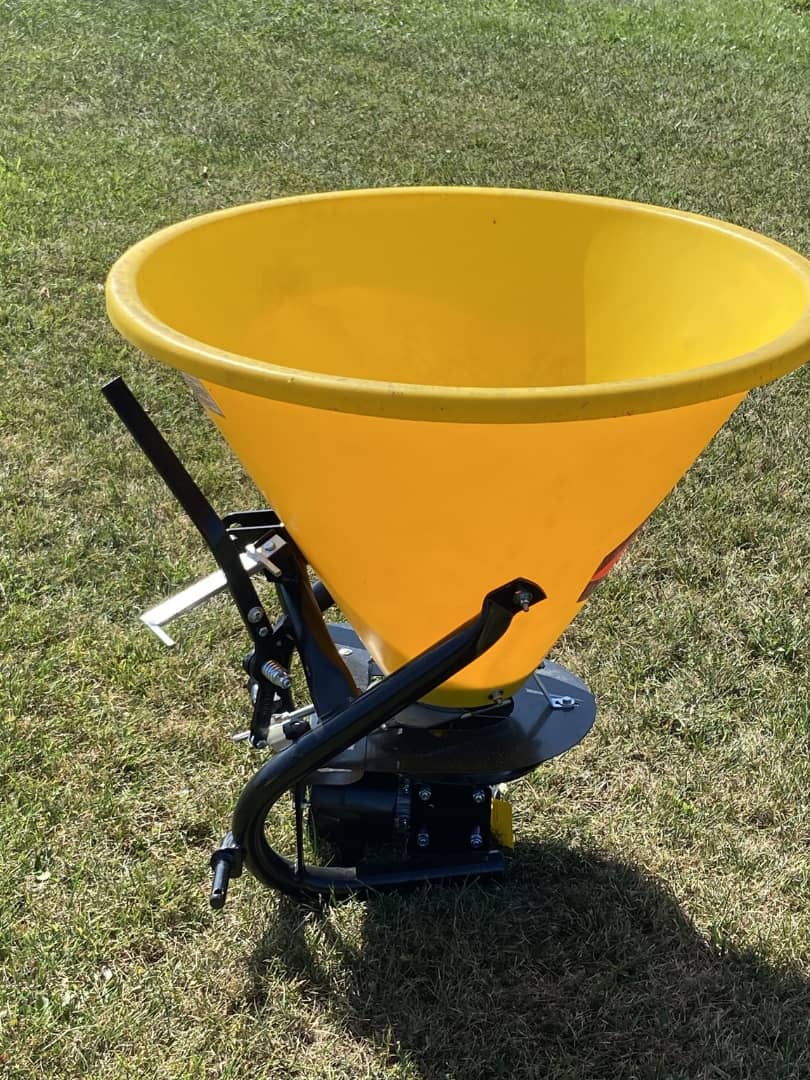 2025 Frontier SS2036B Pull-Type Fertilizer Spreader